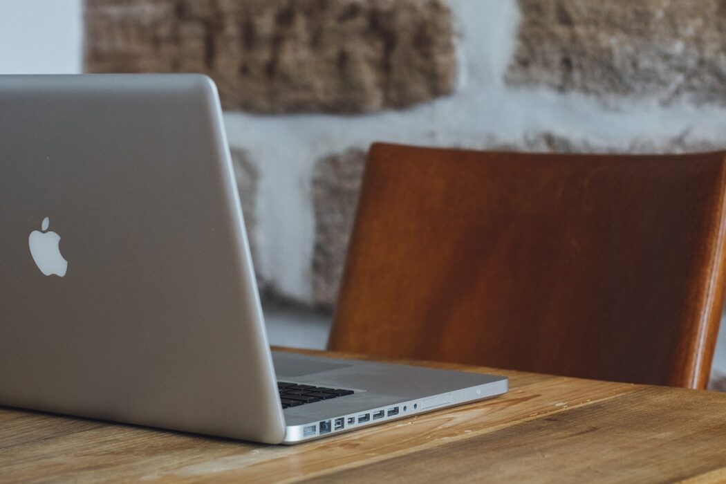 Comment la High-Tech transforme la maintenance des sites web Comment la High-Tech transforme la maintenance des sites web